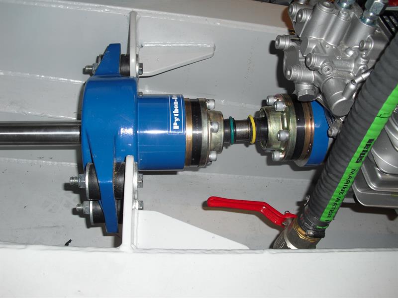 Python-Drive Anti Vibration Shaft System